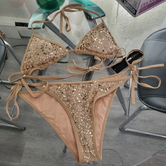 Fashion Nova | Swim | Nwt Fn Gold Sequin Bikini M | Poshmark